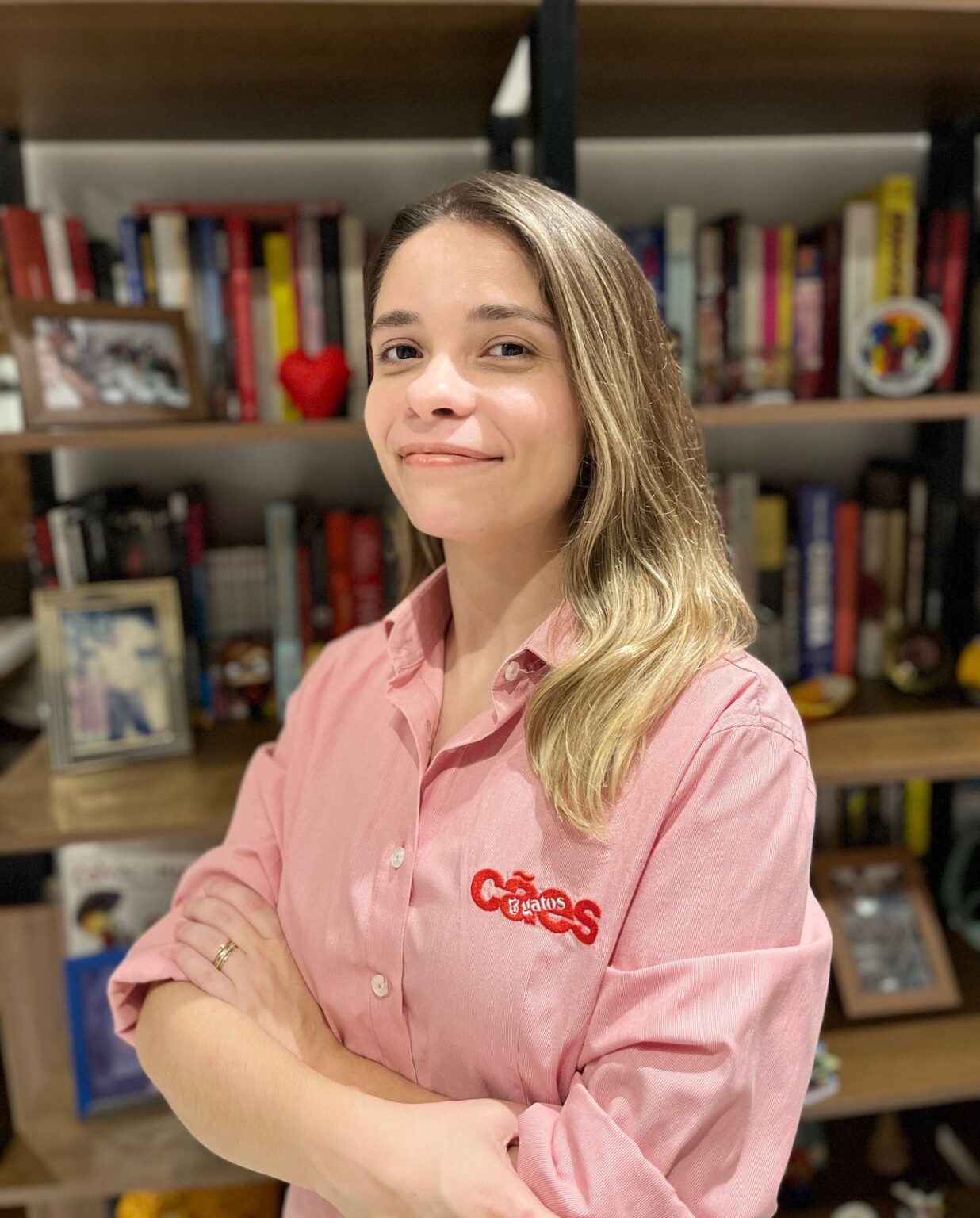 Melanose de íris em pets: como saber se a pigmentação é benigna ou ...